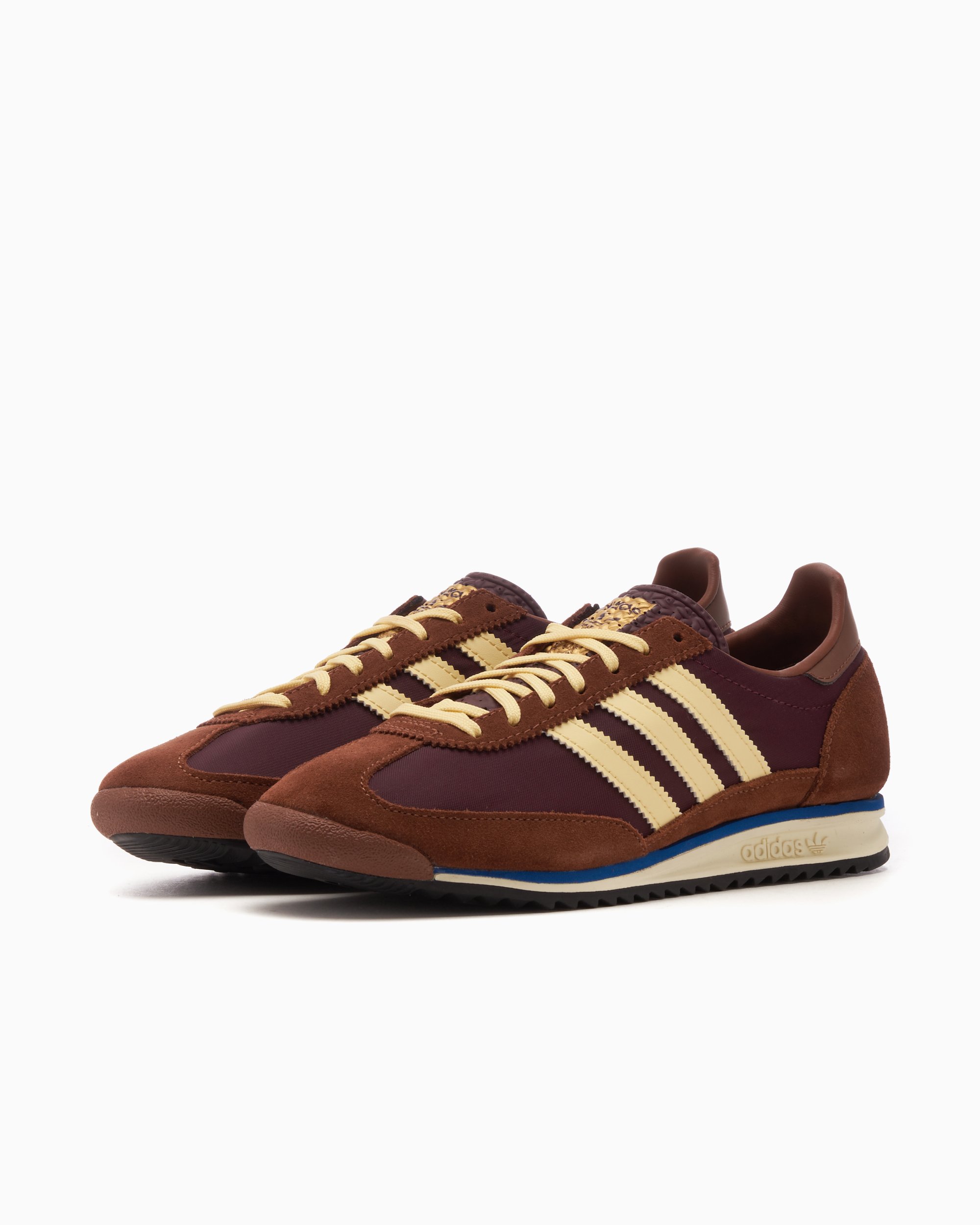adidas Originals Women's SL 72 OG Marron, Bordeaux IE3425| FOOTDISTRICT