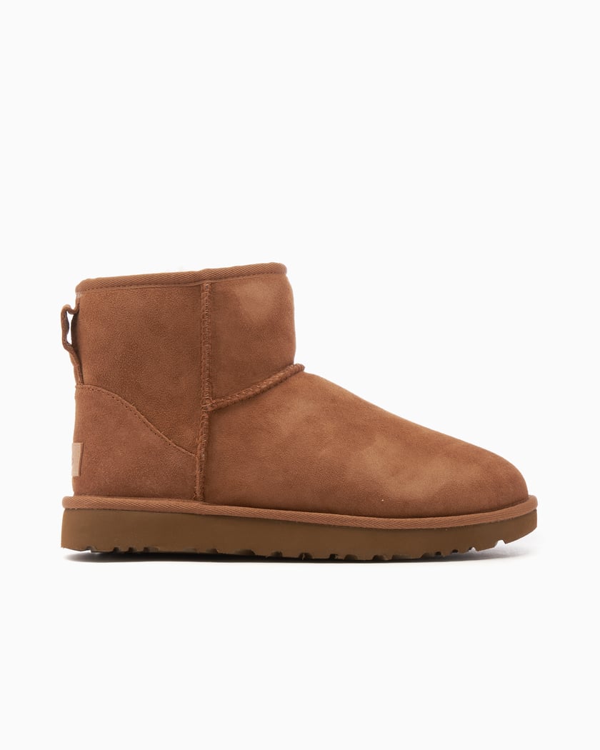 UGG® Women's Classic Mini II Marrón 1016222-CHE | FOOTDISTRICT
