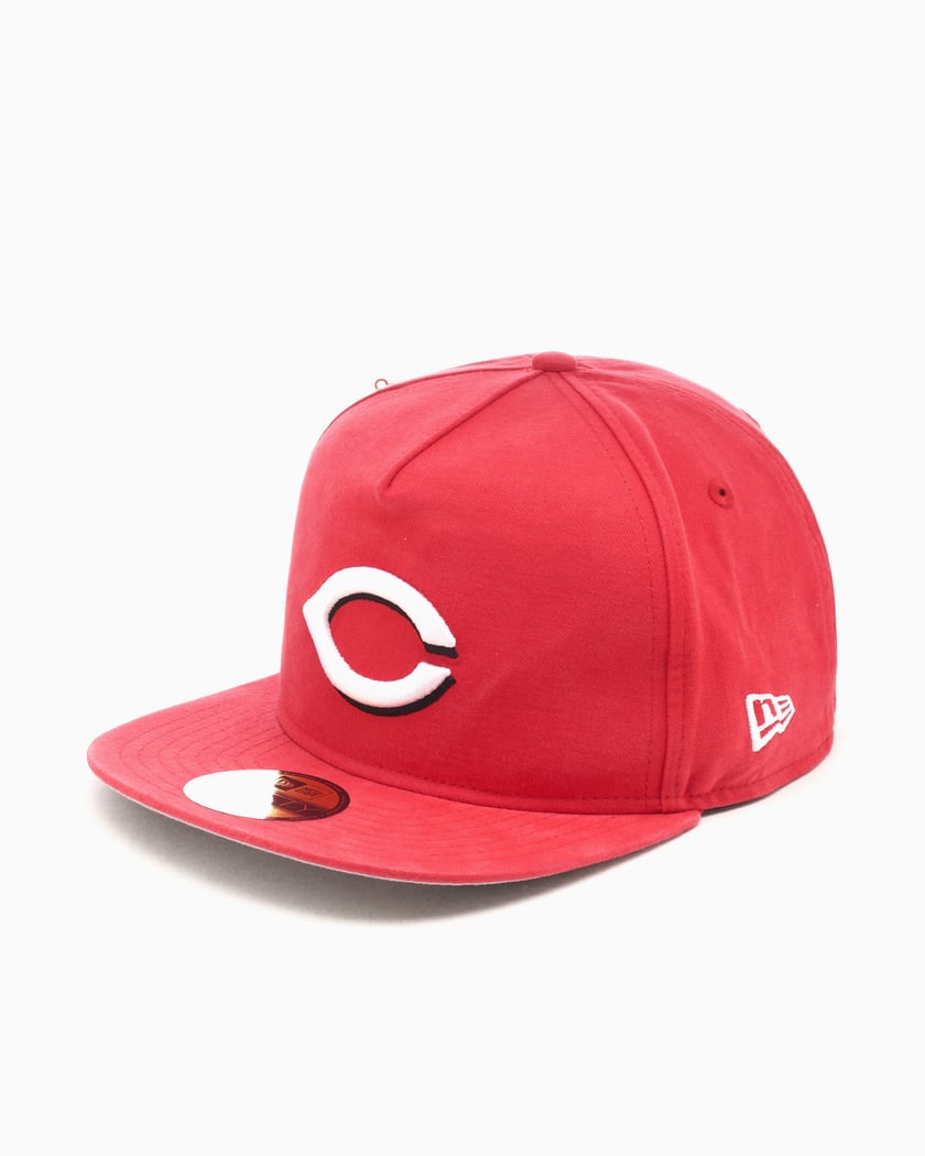 New Era Golfer Cincinnati Reds Championship Side Flag Unisex Cap Rood ...