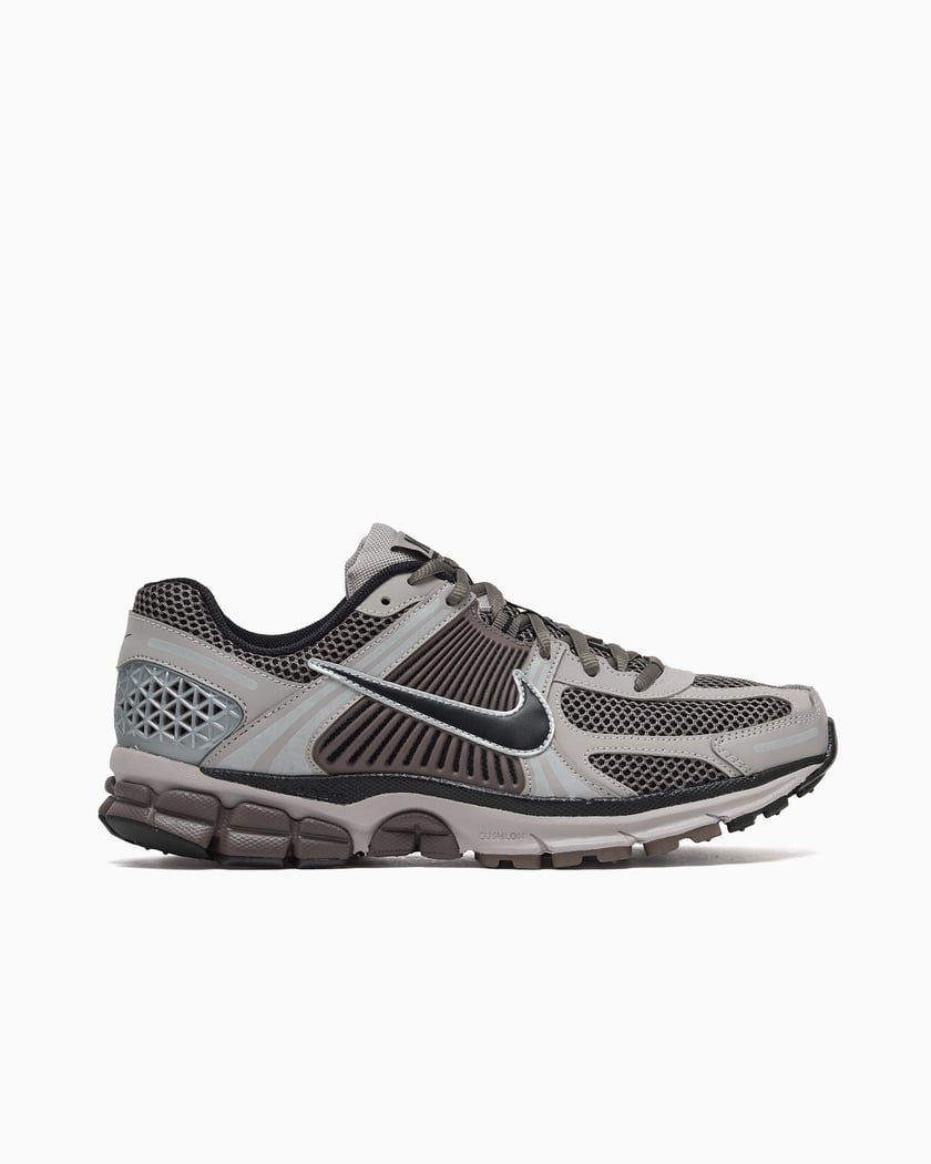 Nike Zoom Vomero 5 Gray FB9149-005 | FOOTDISTRICT